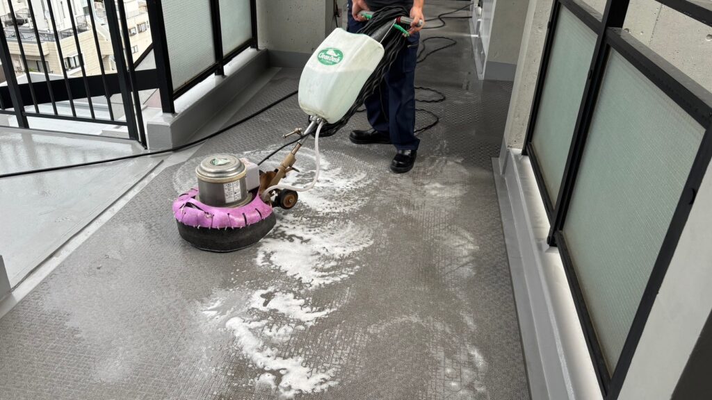 マンション定期清掃 豊島区 - 有限会社 クリマックス